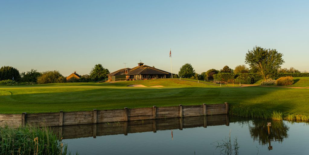 Welcome to Garon Park Golf Centre