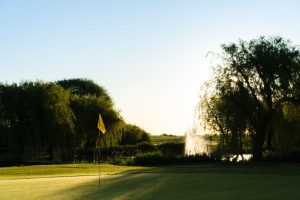 Visitor Green Fees - Garon Park Golf Centre